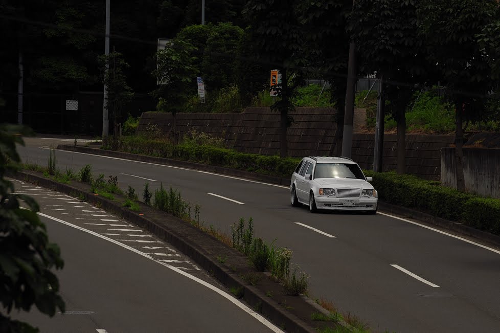 それは適度な75%の満足感。: 124 複数台所有の素晴らしさ！ E320TとE320セダンで総和が640 その2